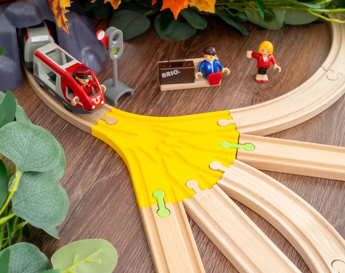 5-ways to 1 Wooden Train Track Intersection, Compatible With Brio, IKEA ...