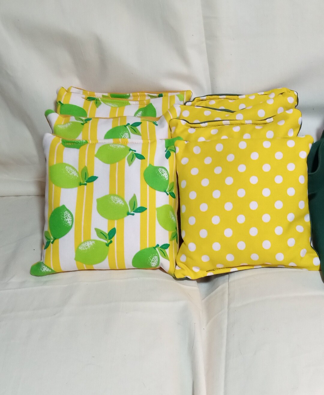 Set of 8 Custom Regulation Corn Toss Bags With Carrying Bag. Refreshing ...