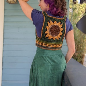 Flower Forager Crochet Sunflower Corset Vest Pattern: Underbust Top ...