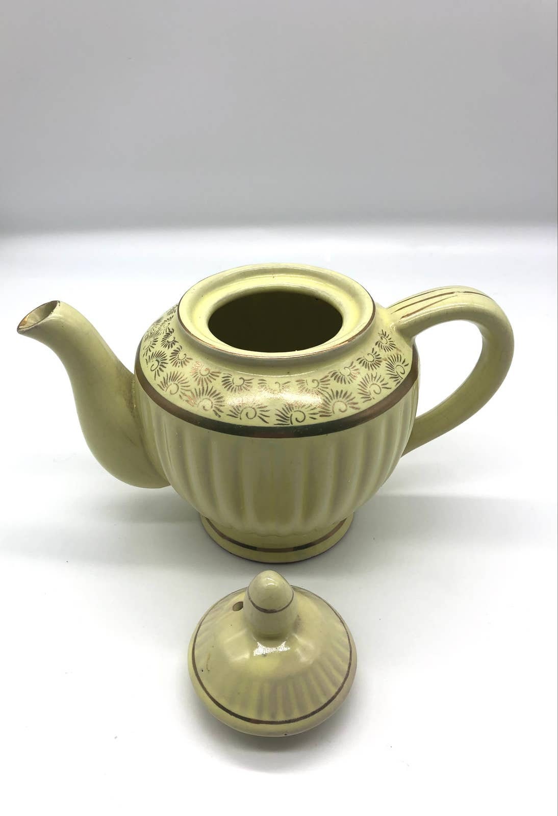Gorgeous Valiant Made in Japan Yellow With Gold Accents Teapot - Etsy