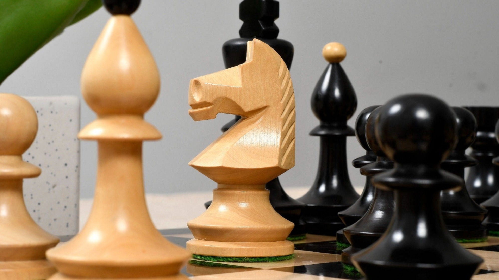 Reproduced Romanian-Hungarian National Tournament Chess Set in | Etsy