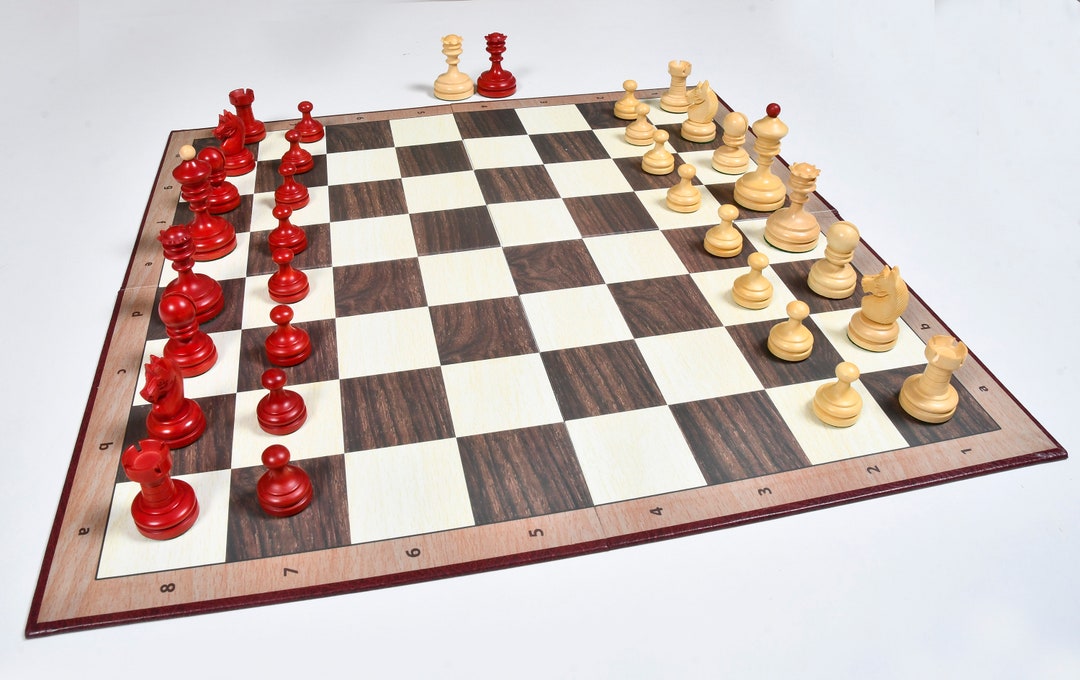 3 Vintage 1930s German Knubbel Chess Set Stained Crimson 19 Folding ...