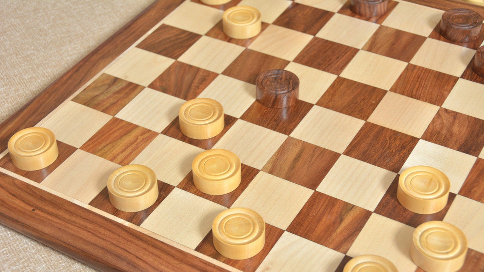 Wooden Checkers / Draught Set in Sheesham & Box wood 30mm | Etsy