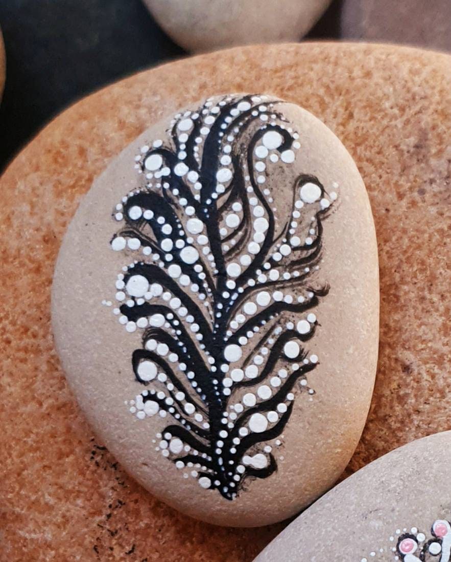 Refrigerator Magnets, Sea Stone Magnets, Painted Pebbles Magnets ...