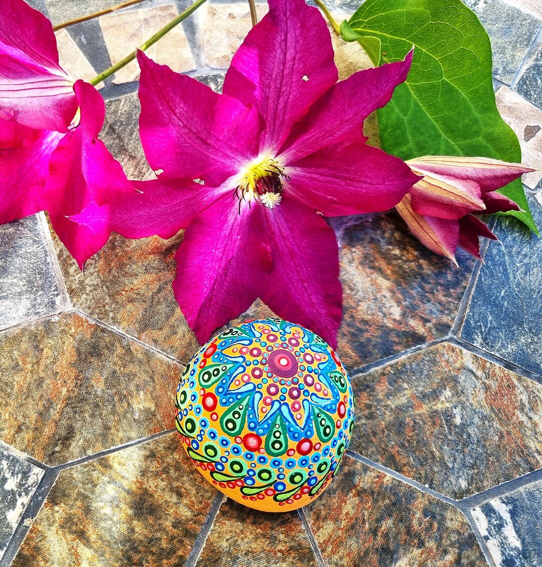Handmade Acrylic Painted Pebble, Stone With Mandala, Dot Art Technique ...