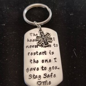 Paramedic First Responder Key Chain, EMT Be Safe Gift, Thin White Line ...