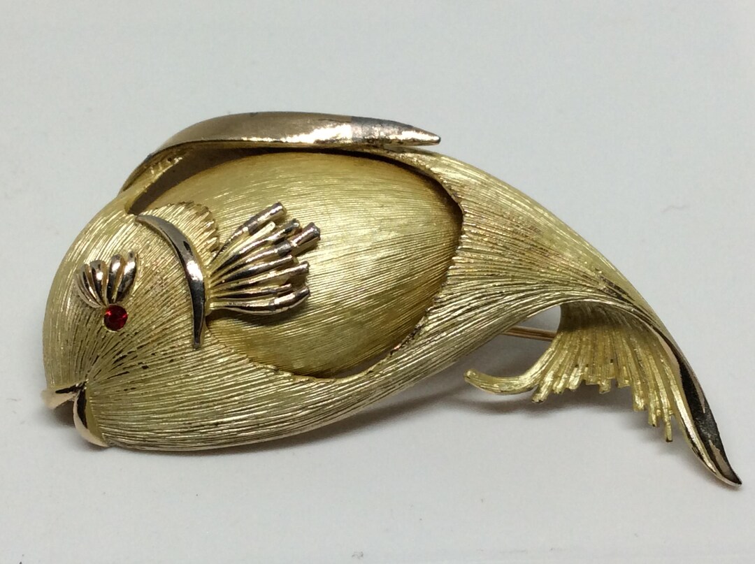 Vintage 1970s Big Belly Fish Design Costume Brooch - Etsy