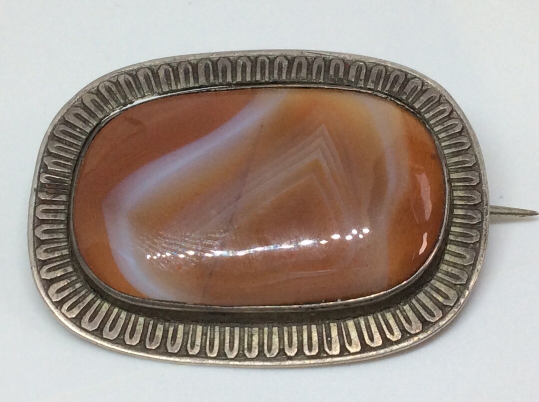 Vintage 1970s Era Agate Stone Oval Costume Brooch in Silver - Etsy