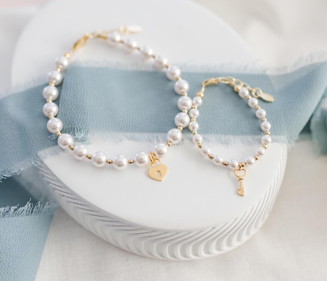 14K Gold Plated Mom and Me 2-piece Bracelet Set With Gold Lock "key to ...