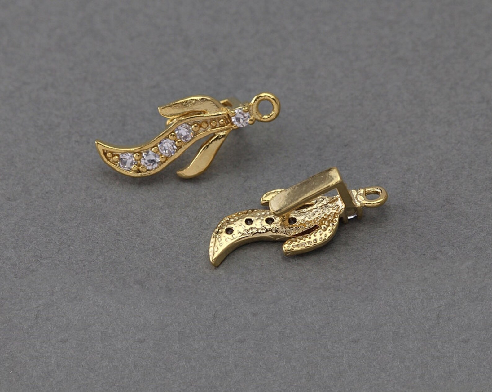 Brass Bail . Jewelry Findings . Wedding Bridal Jewelry . 16K | Etsy