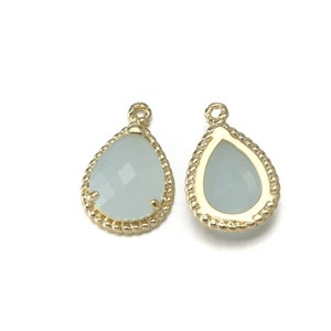 10% OFF 10 Pieces . Alice Blue Glass Pendant . Wholesale Jewelry . 16K ...