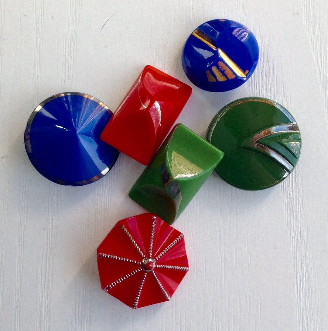 Modern Glass Buttons, Set of 6 Assorted, Red, Green & Blue, 7/8" and 3/ ...