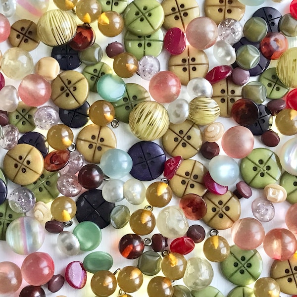 Plastic Buttons - Etsy