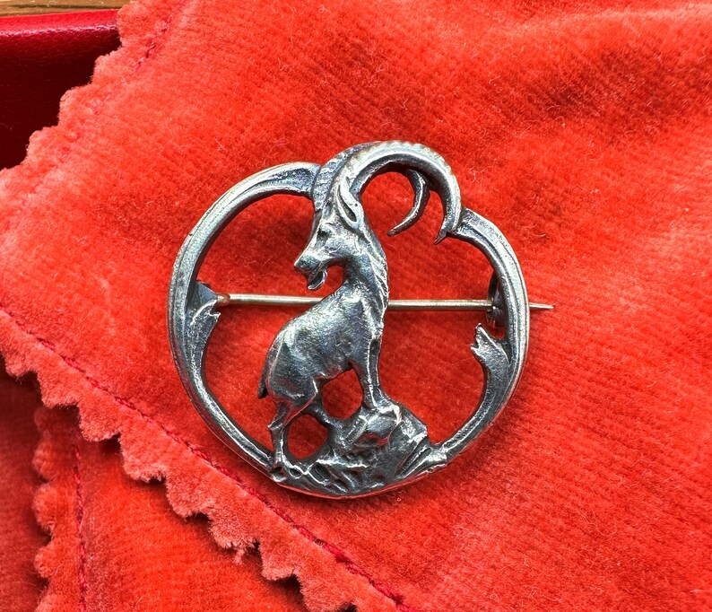 Antique German Hunter Brooch - Etsy