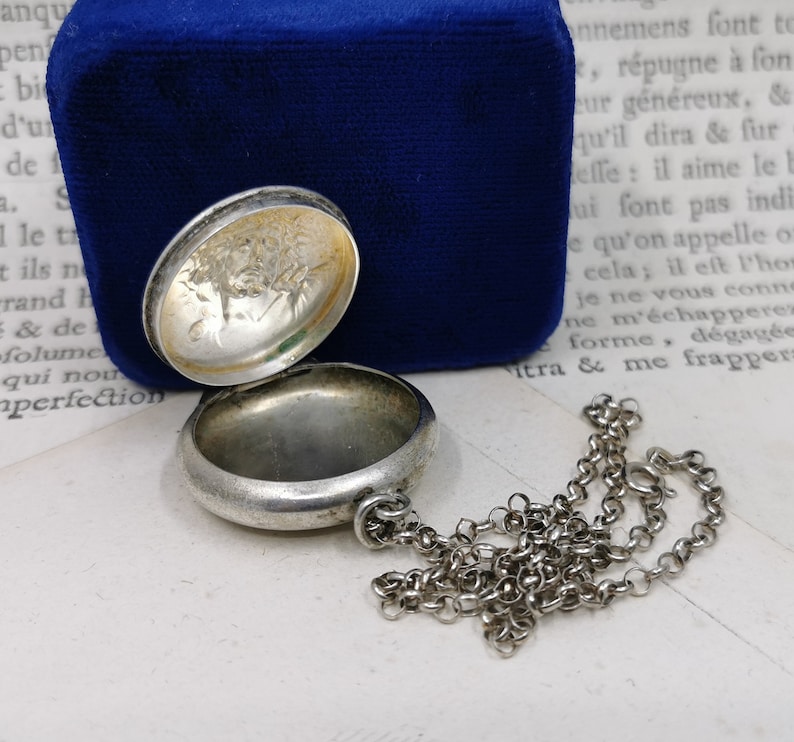 French Jesus Christ Locket Antique Religious Locket | Etsy