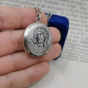 French Jesus Christ Locket Antique Religious Locket - Etsy