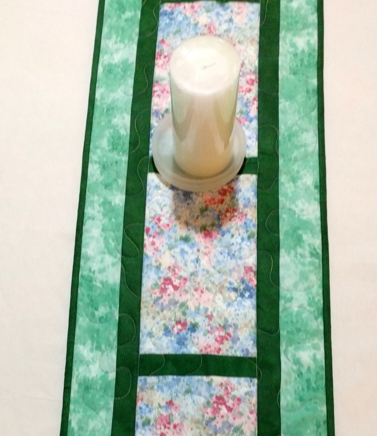 Soft Floral Quilted Table Runner Reversible to Abstract - Etsy