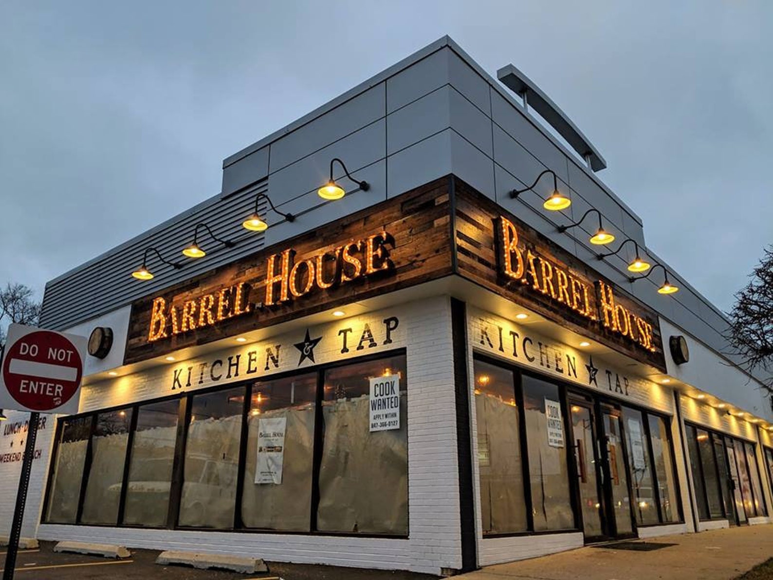 Custom Signs, Restaurant Signs, Cafe Signs, Marquee Signs, Custom Signs ...