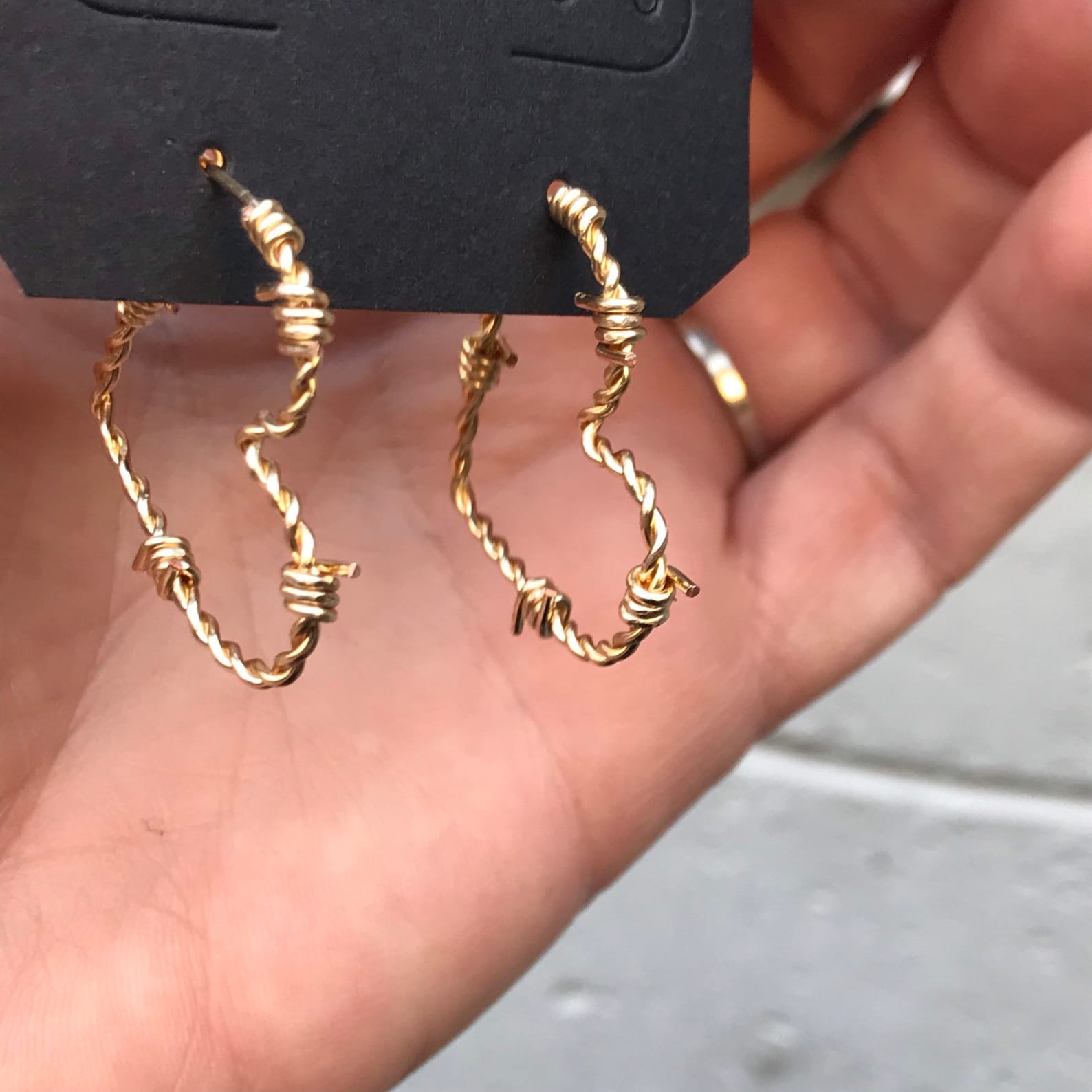 1 Inch Barbed Wire Hoops Gold 14kgf - Etsy