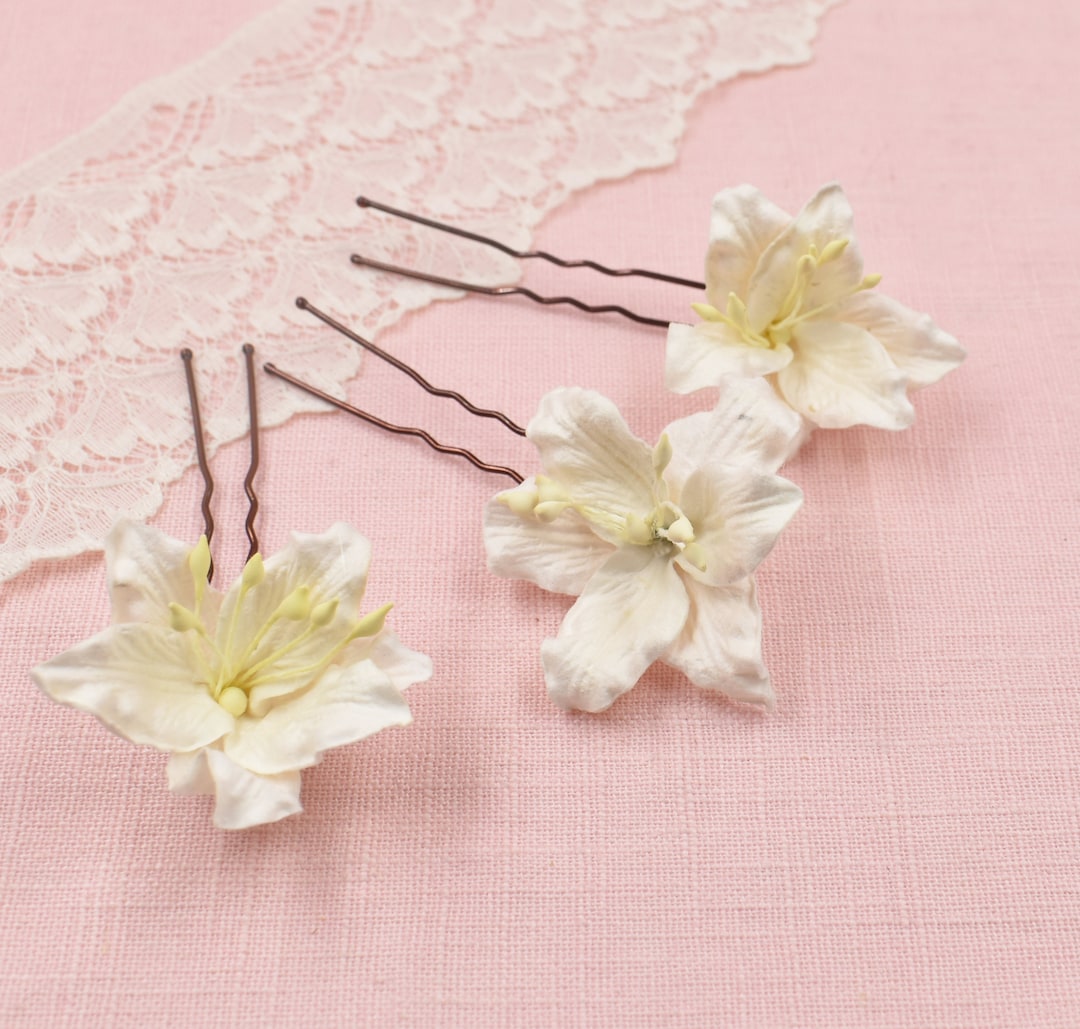 Bridal Lilly Flower Hair Pins, Bridal Grips, Bridal Hair Accessories ...