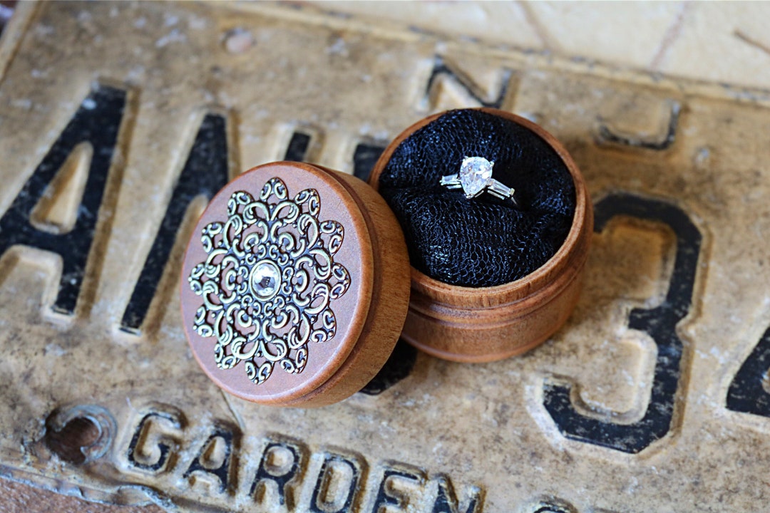 Engagement Ring Box Proposal Wedding Round Wood Jewelry Storage Rustic ...