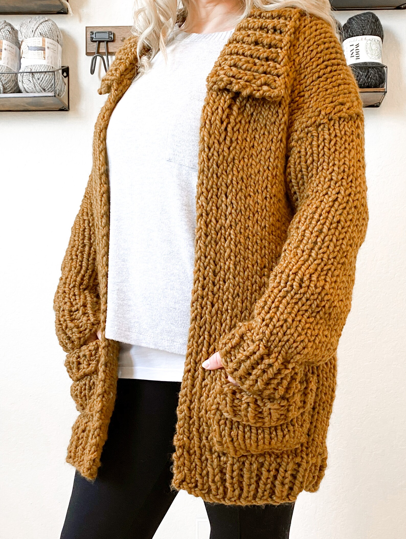 KNITTING PATTERN • Chunky Oversize Cardigan • Easy Knit • Unisex in ...