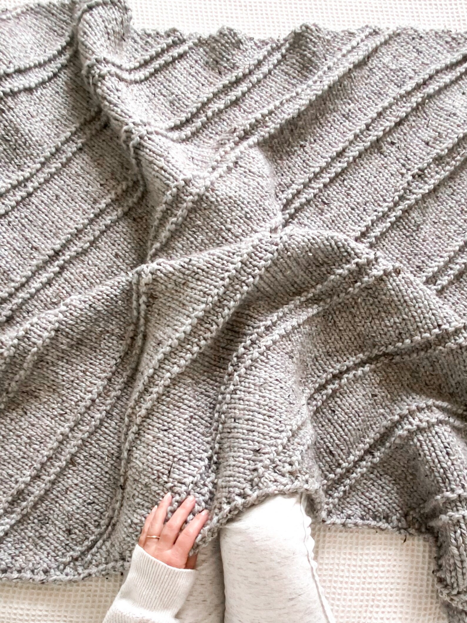 Crossways Throw : KNITTING PATTERN Beginner Knit, Bias Knit, Super ...