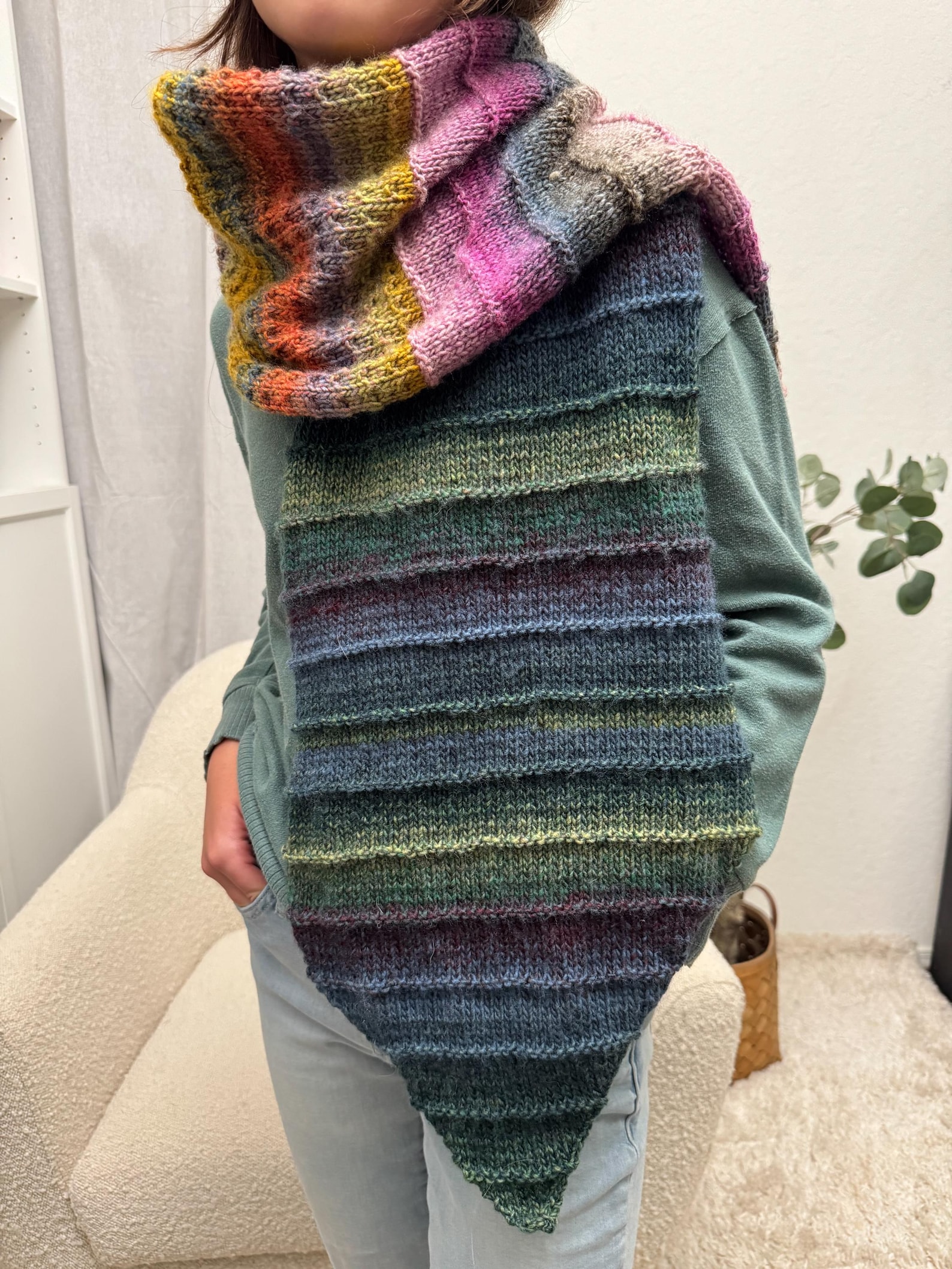 Waverly Shawl, KNITTING PATTERN, Worsted Weight Yarn, Easy Texture ...