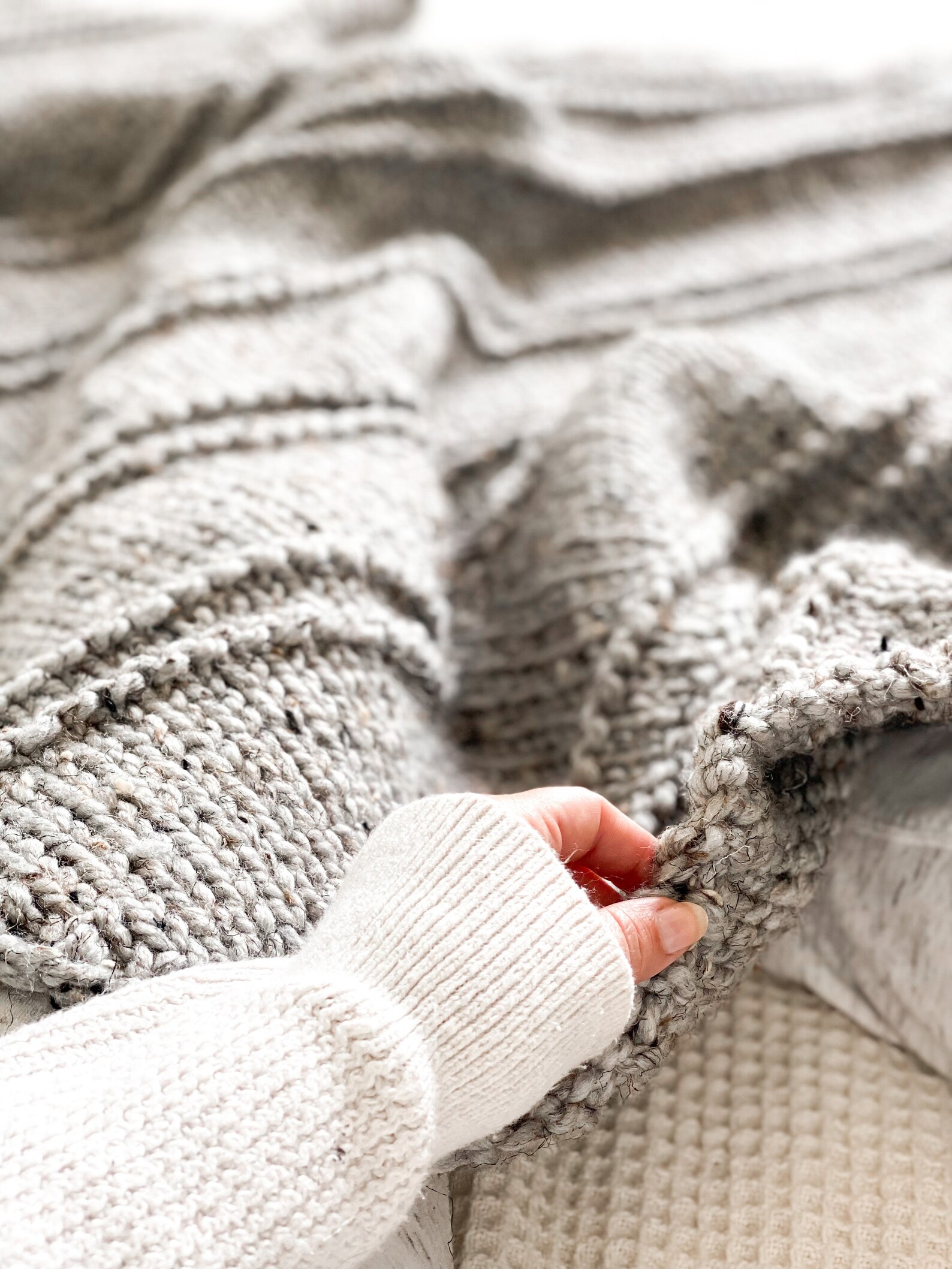 Crossways Throw : KNITTING PATTERN • Beginner Knit, Bias Knit, Super Bulky Easy Knit • Whistle ...