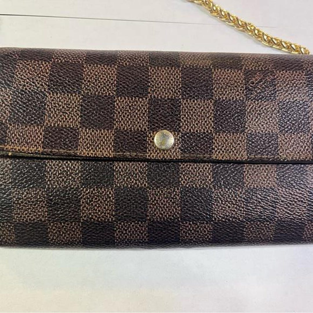 Louis Vuitton Damier Ebene Sarah Long Wallet LV Damier Pattern LV Long ...