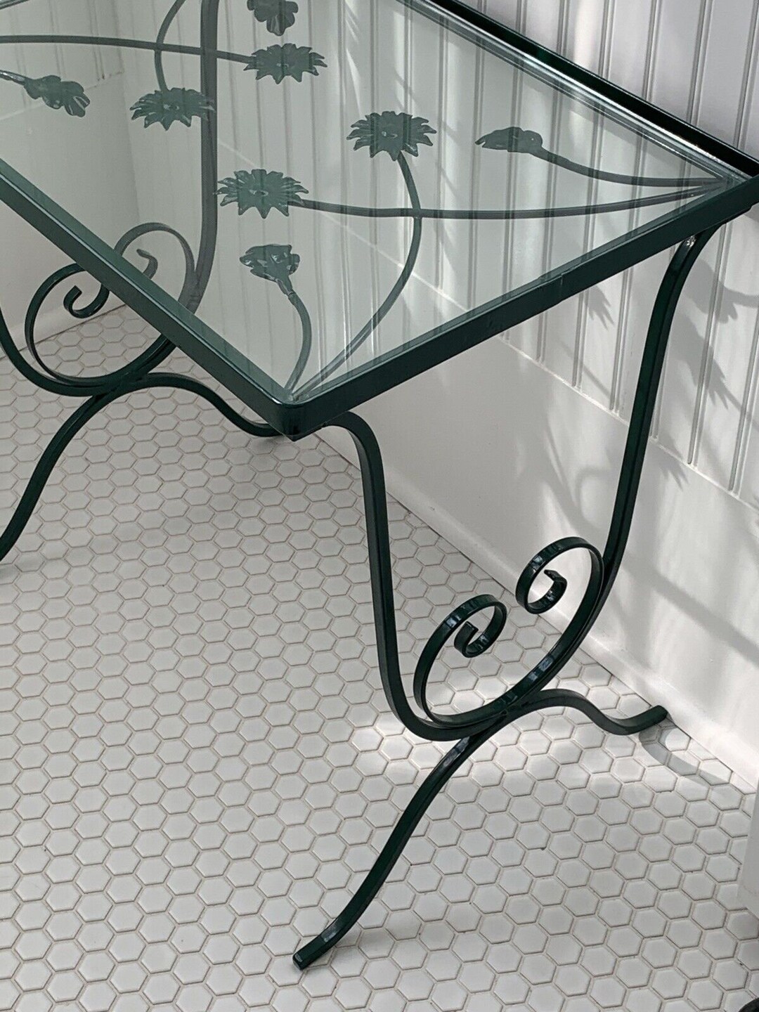 Vintage Restored Mid Century 1950's Metal Daisy Flower Patio Table ...