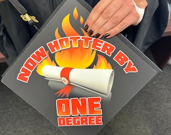 Grad Cap Topper Shoot for the Moon , Graduation Cap Decorations by ...