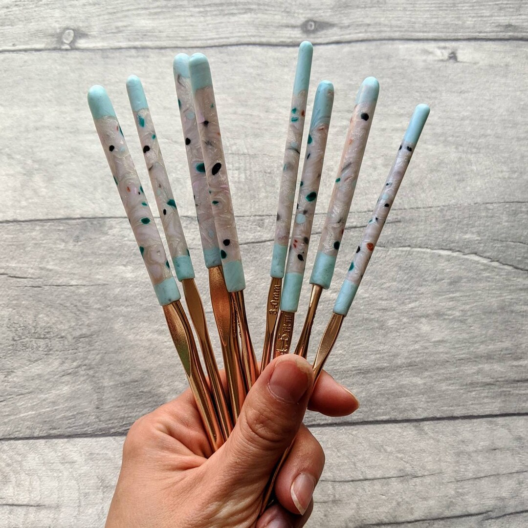Bluebell - Speckled Polymer Clay Crochet Hook - Etsy