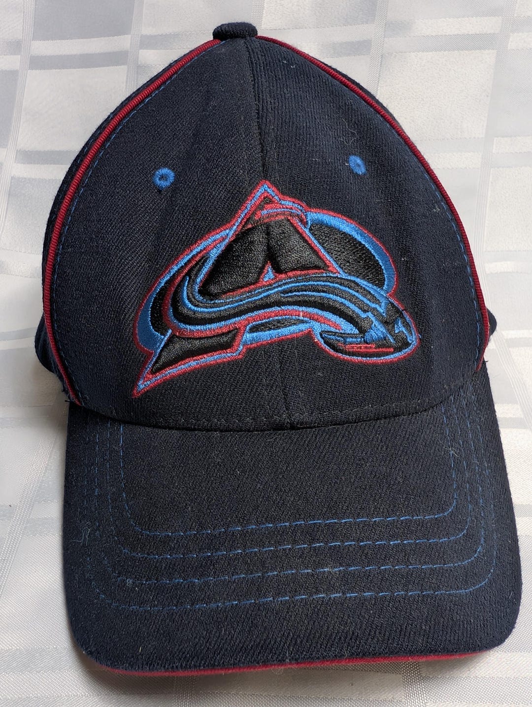 Colorado Avalanche Hat NHL Hockey Team Zephyr Black and Blue ...