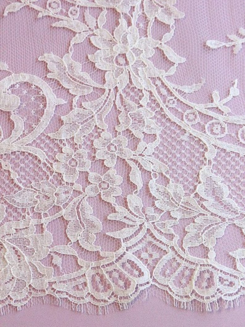 Kate Royal Wedding Gown Chantilly Floral Couture Frech Lace 45 Inches ...