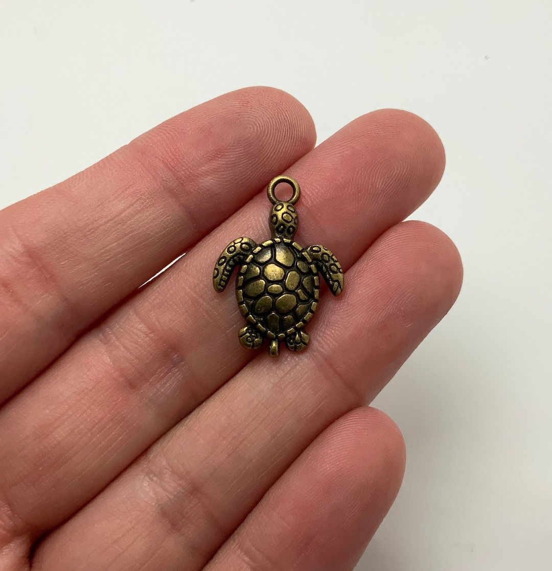 30 Sea Turtle Charms, Bronze Tone, Nautical Beach 1354 - Etsy