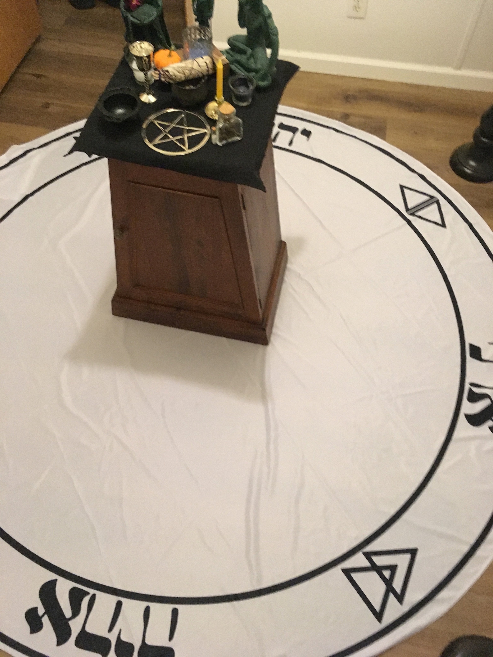 CUSTOM Design Your Own Ritual Circle Cloth - Etsy