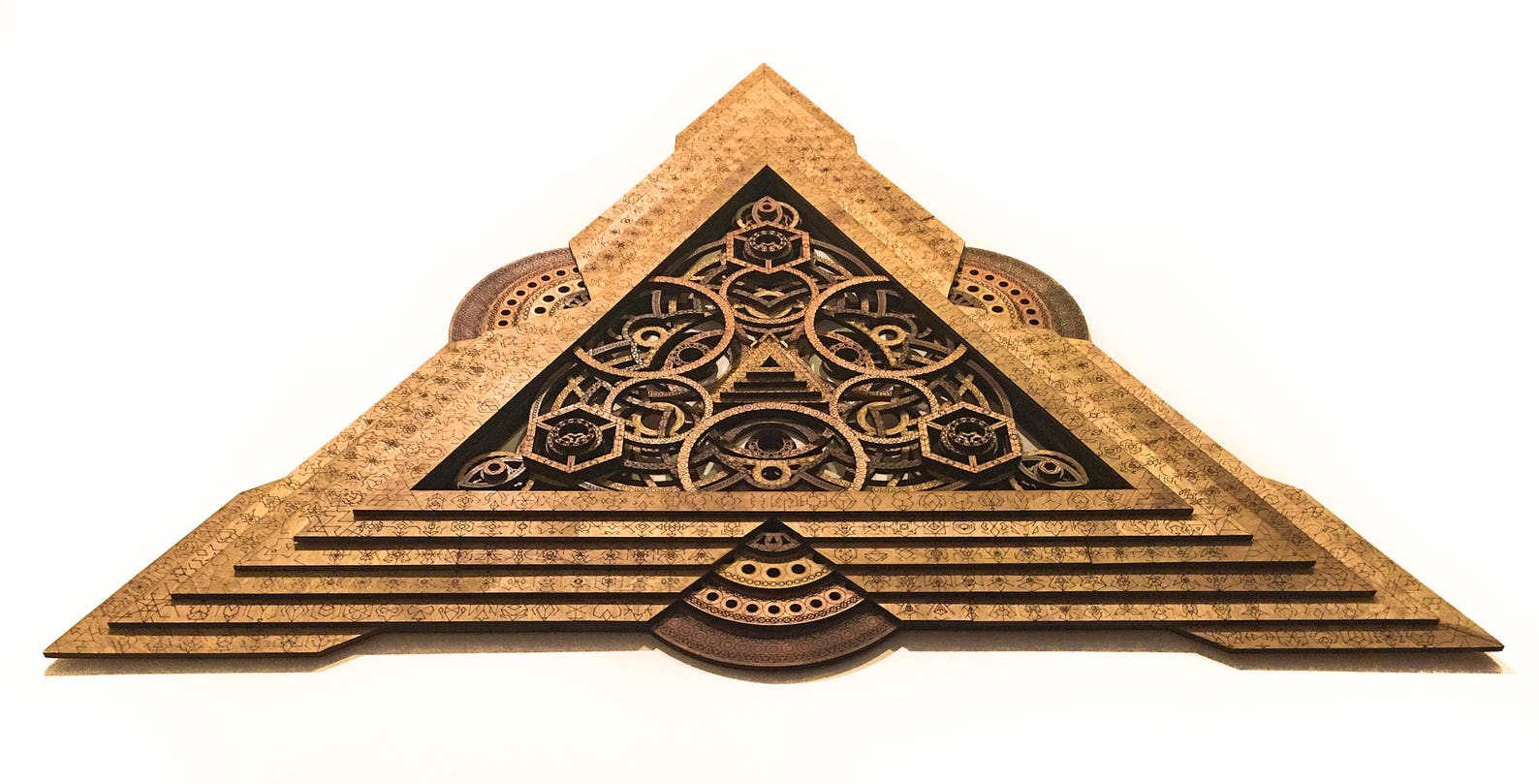 Triangle Mandala Pyramid: Laser Cut Wood Wall Art Meditation Delta ...