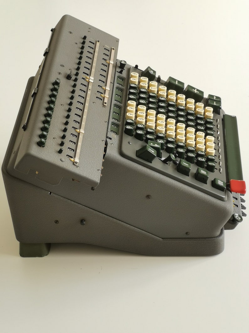 Vintage Calculator Madas 20BZS Portable Calculating Machine Made by H ...