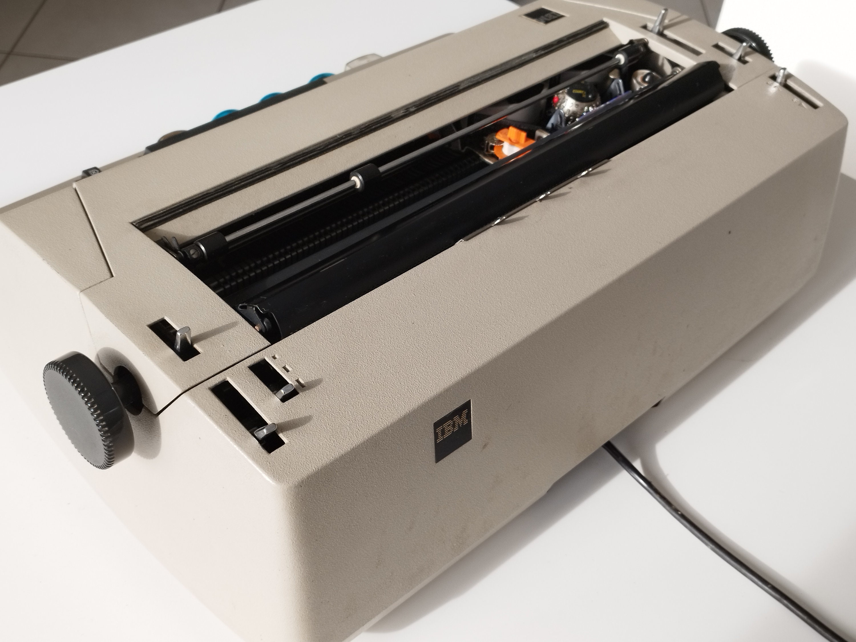 IBM Selectric II golf Ball Vintage Electric Typewriter in Original ...