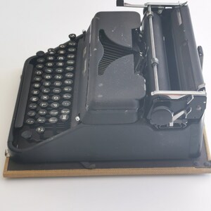 Hermes 2000 Iconic Portable Typewriter From the 1950s in Excellent ...