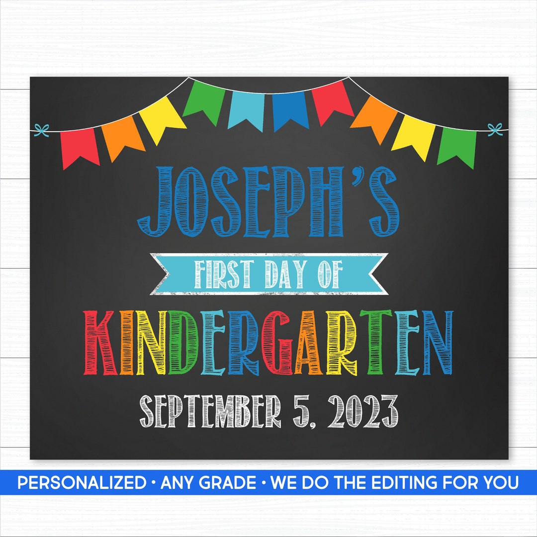Chalkboard First Day of School Sign: Photo Prop (DIY Printable) - Etsy