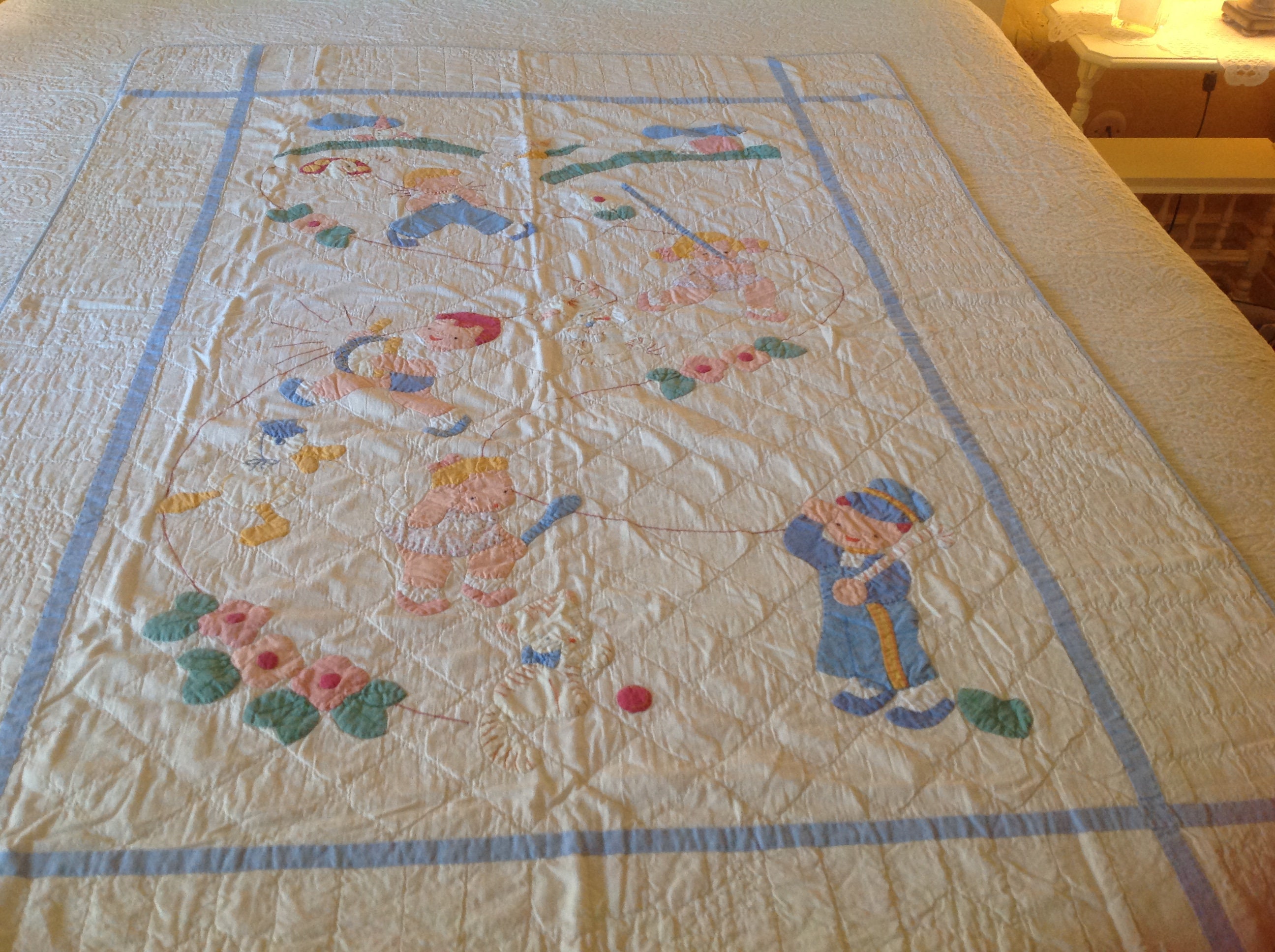 Vintage baby quilt Appliqué vintage baby quilt Nursery wall | Etsy