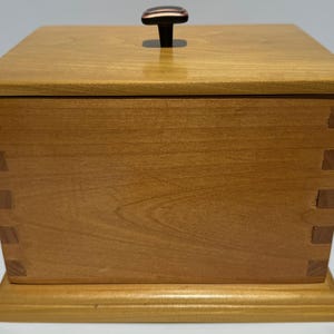 Alder and Poplar Wood Medium Box | Hand-crafted in the USA | Lift-top ...