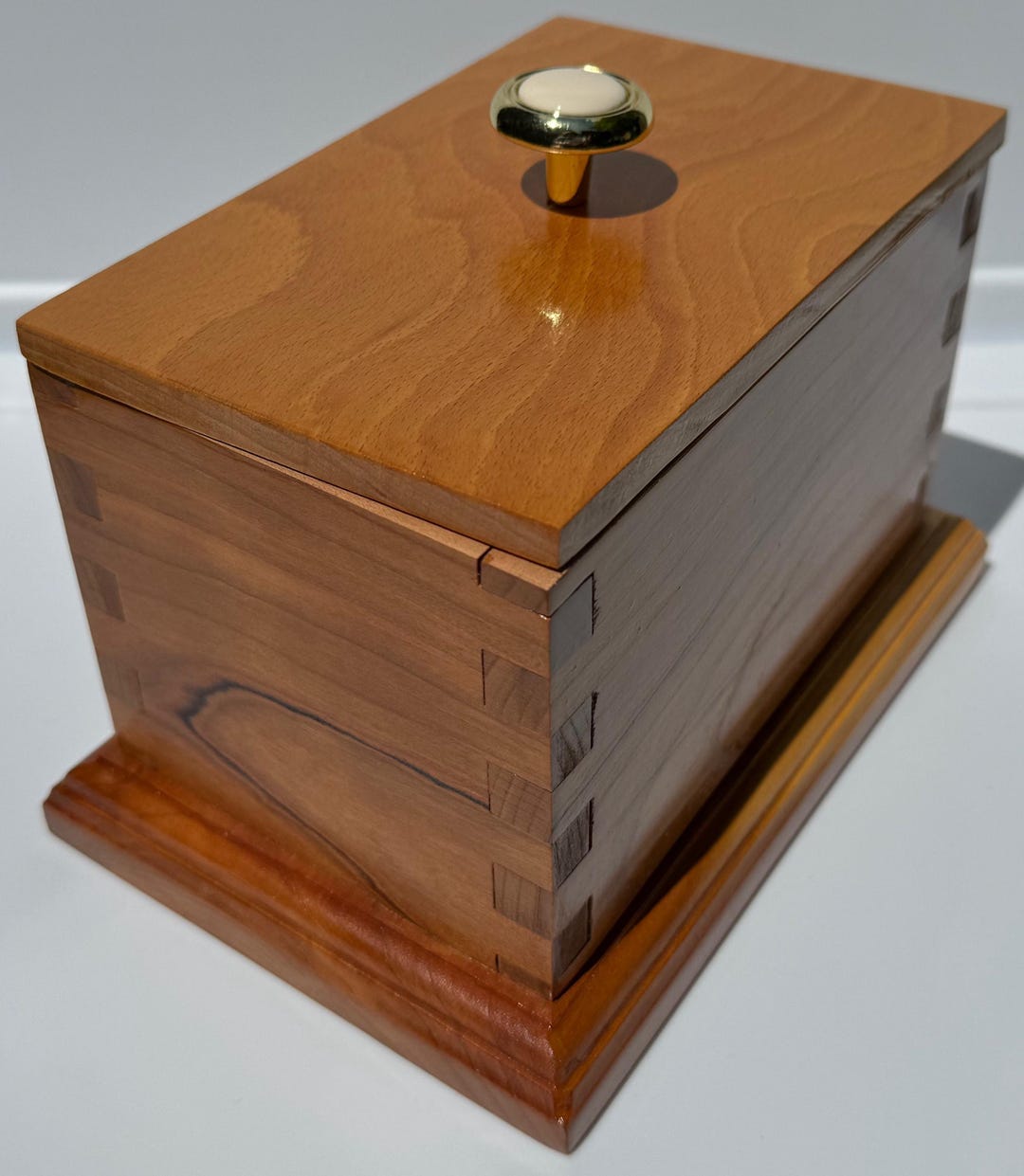 Cherry Wood Medium Box | Hand-crafted in the USA | Lift-top - Etsy