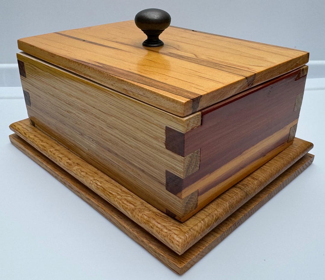 Cedar, Oak and Maple Wood Medium Box | Hand-crafted in the USA | Lift ...