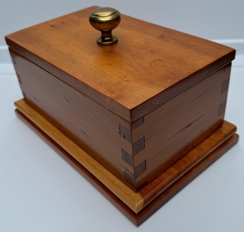 Cherry Wood Medium Box | Hand-crafted in the USA | Lift-top - Etsy