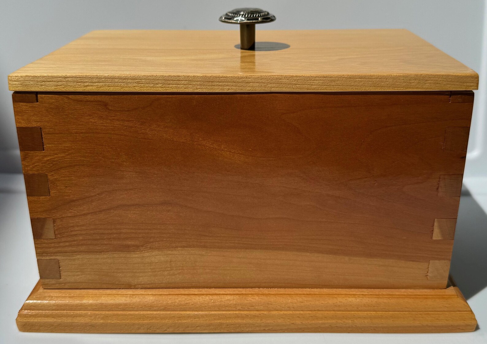Hickory and Maple Wood Medium Box | Hand-crafted in the USA | Lift-top ...