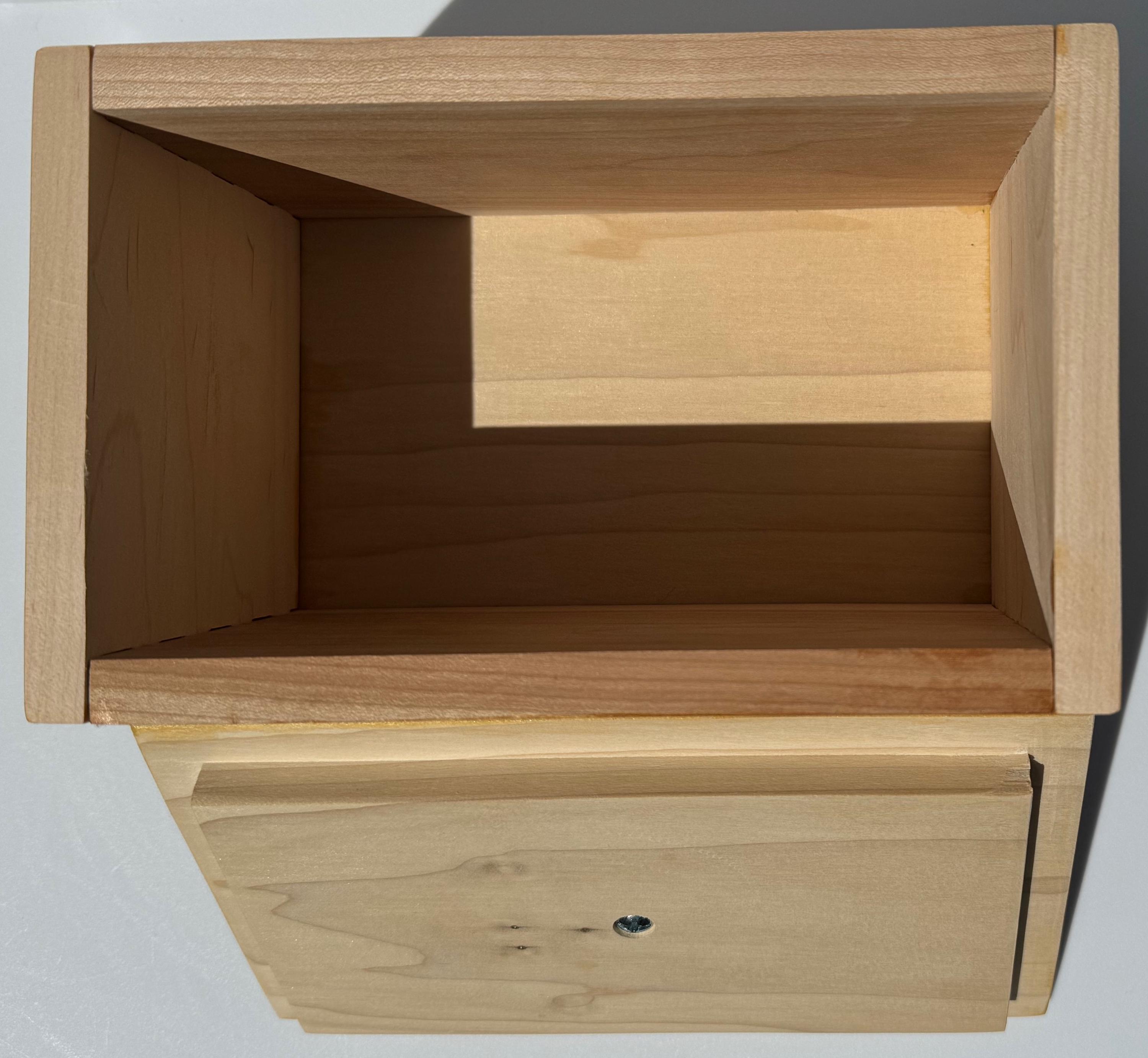 Hickory and Maple Wood Medium Box | Hand-crafted in the USA | Lift-top ...