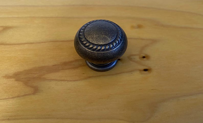 Hickory and Maple Wood Medium Box | Hand-crafted in the USA | Lift-top ...